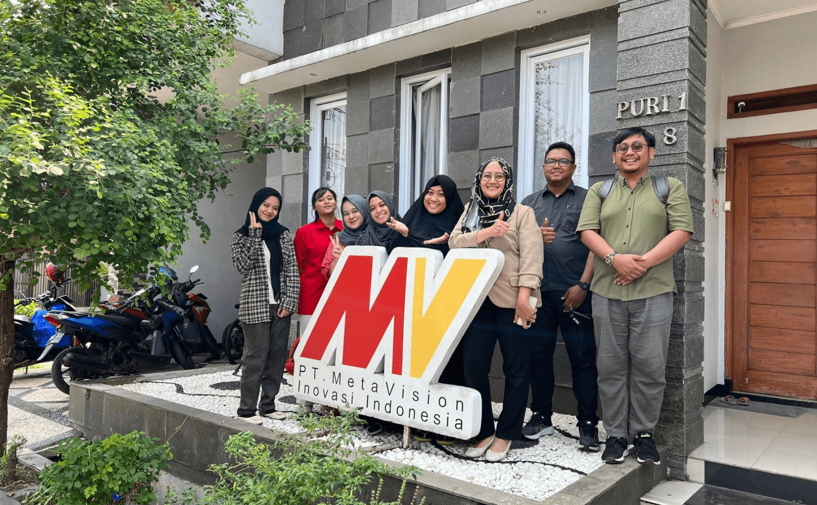 Inisiasi Kerjasama BUT dan MetaVision untuk Produk BodyfitScan - Bhakti Unggul Teknovasi